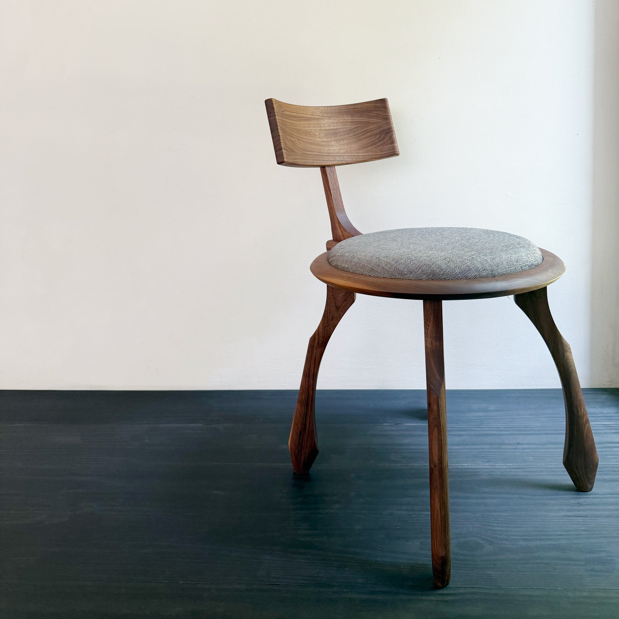 Sparrow Dining Chair – KHEM Studios